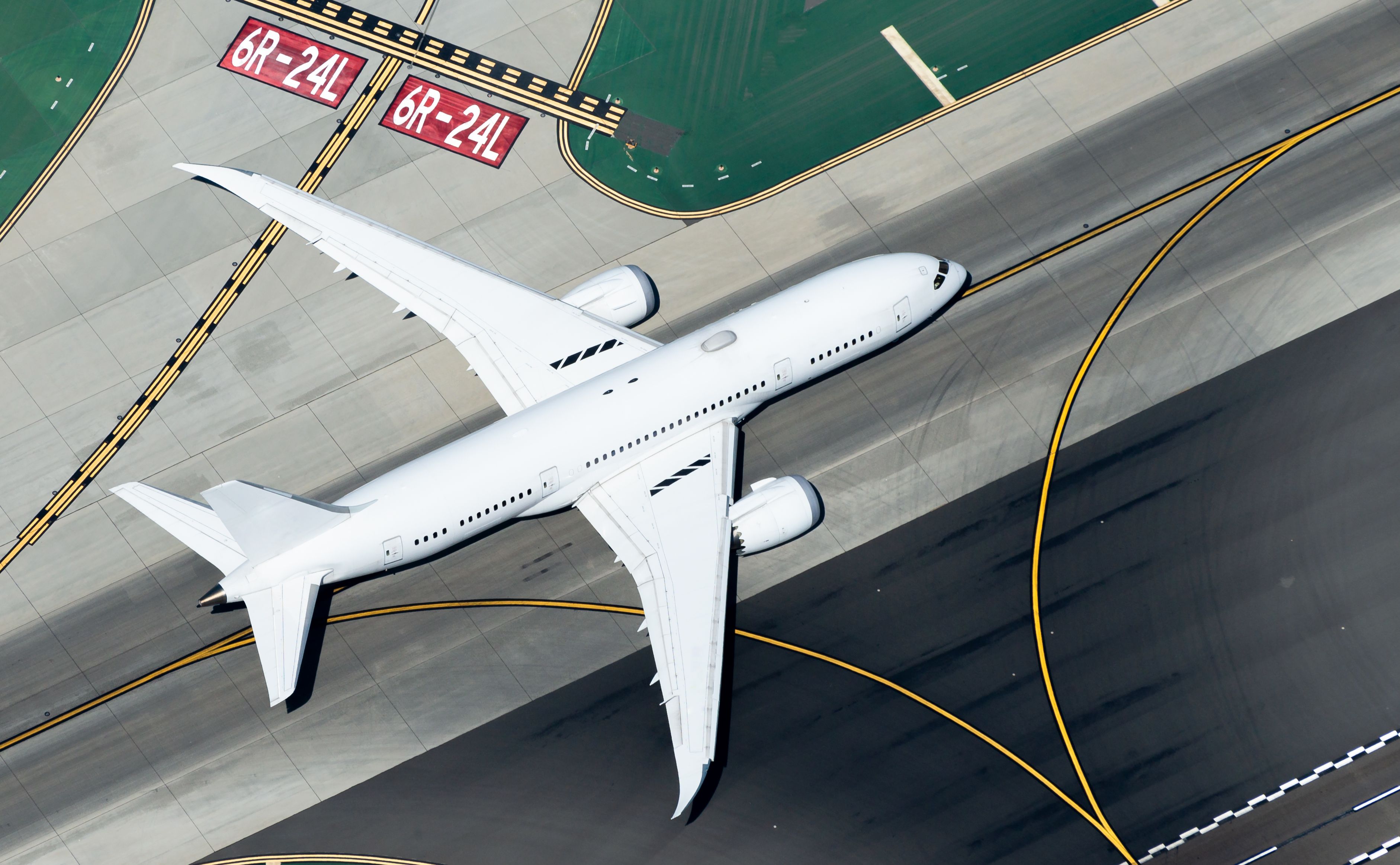 Optimizing Runway Exit Taxiways using REDIM V3